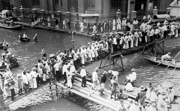 Picturing the Disaster — The 1931 Yangtze River Flood | by AAHistory ...