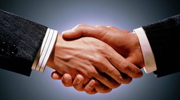 Procura-se um sócio!. Sociedade, no geral é composta por… | by Thiago ...