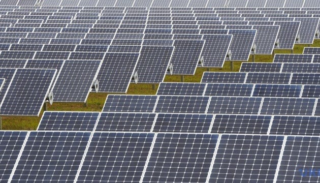CANADIAN SOLAR PANELS: THE COMPLETE REVIEW | by Michael Wilson | Medium