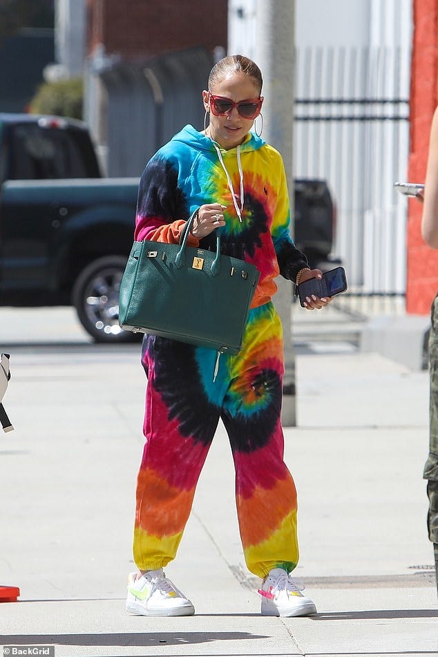 Jennifer Lopez rocks colorful tie-dye sweatsuit while heading to dance ...
