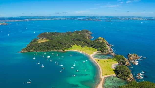 The most beautiful bays in the world | by randomfunfactsonline | Sep ...