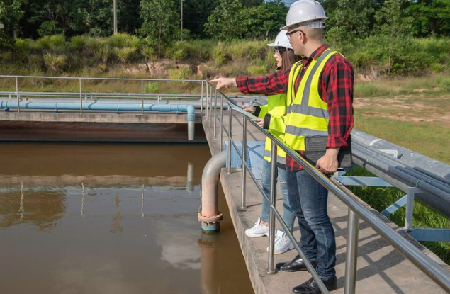 tankSewage Tank Cleaning: A Guide to Maintaining Your System | by Ashique | Medium