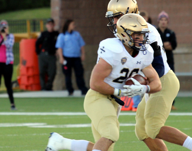 Moeglin & Kukura: The relationship between a quarterback and running ...