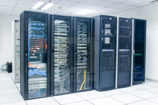 How to Use an Unmanaged Dedicated Server for Your Business | by ...