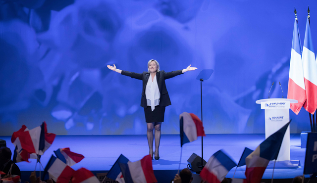 Nonverbal Communication Analysis №3931: Marine Le Pen’s Default ...