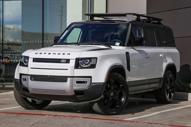 Electric or Gas Powered SUV: Which One to Choose A Comparison of Rivian ...