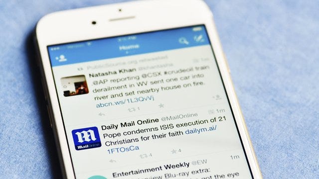 Build a simple Twitter-like Feed using ReactJS | by Karthik ...