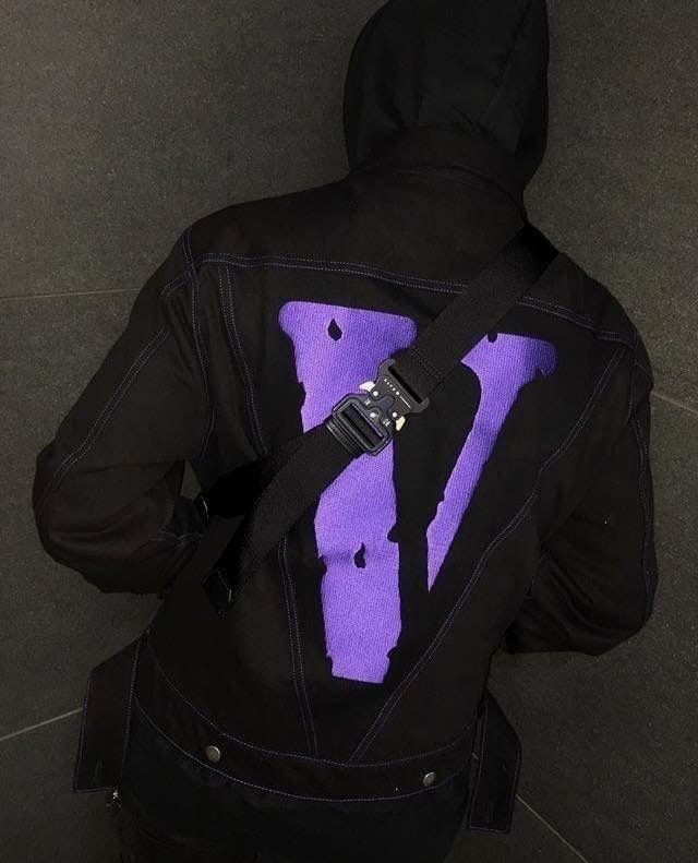 Vlone Replica: A Stylish Choice for Less | by Rachel | Aug, 2024 | Medium