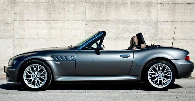BMW Z3 Service And Owners Manuals - CarData.site - Medium