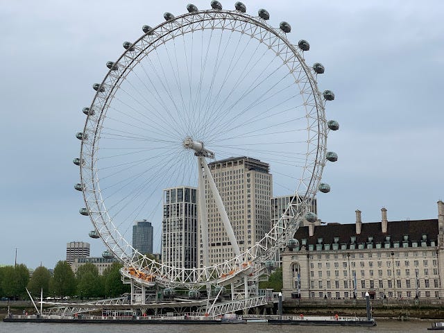 Build Retry-able API using idempotency key | by peng.yeng | Medium