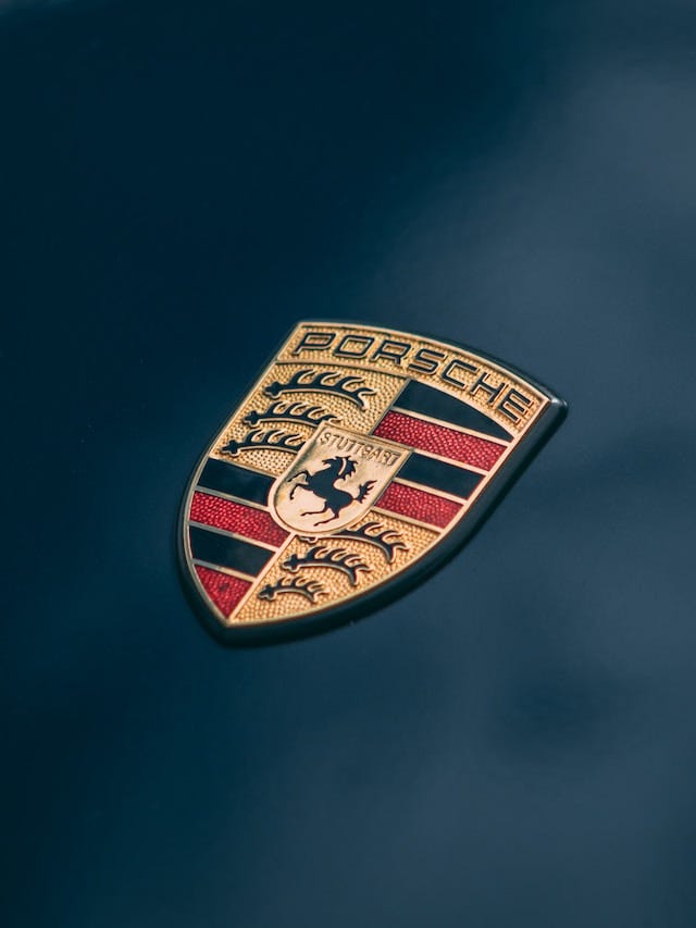 Porsche Logo Wallpaper For Iphone