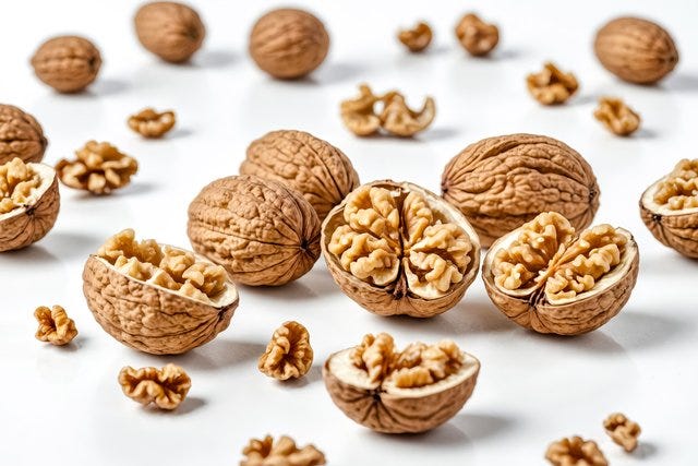 Effects of Eating Walnuts Everyday - | by healthandwellnessweb.com ...