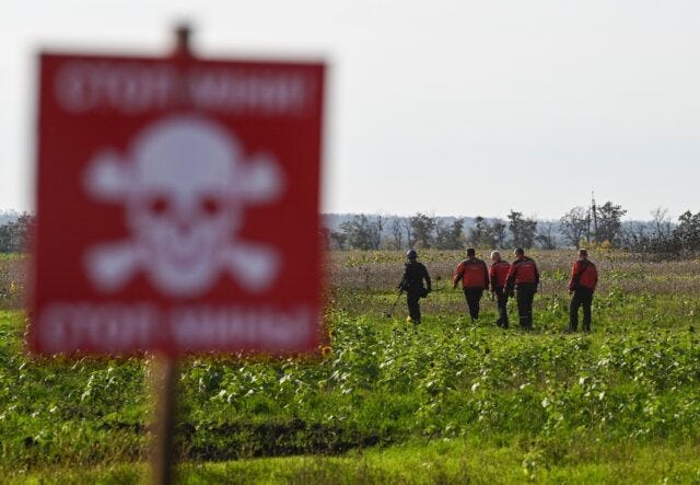 Ukraine’s Farmers Risk Their Lives Clearing The World’s Largest ...