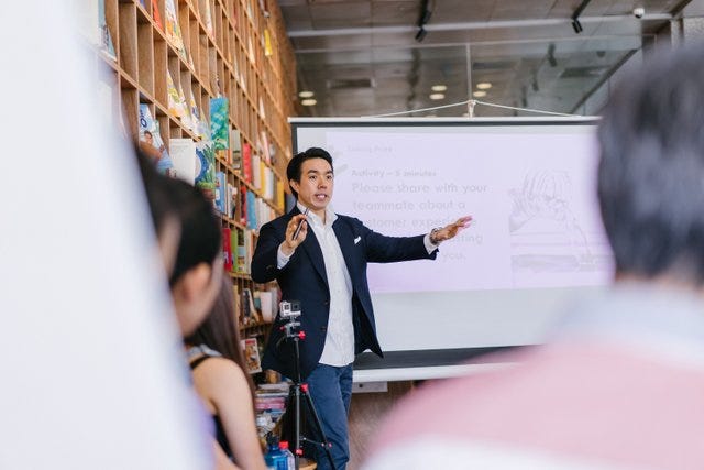Ten ways to become a better speaker | by Wang Yip | Medium