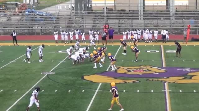 The Lutcher Bulldogs and their Spectacular Season | by Troy Allen | Medium