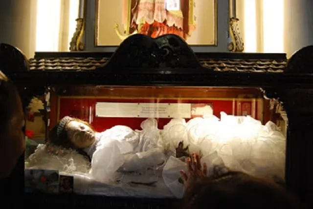 300 Year Old Corpse Opens Her Eyes | by Terry Larch | freaklore | Medium
