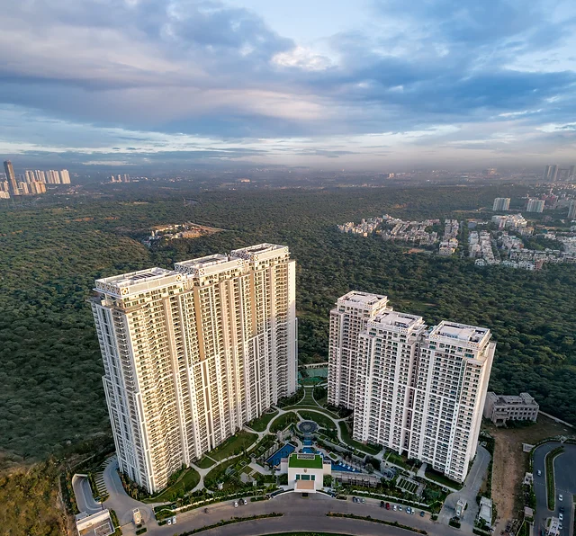 DLF The Crest: Luxurious Living in the Heart of Gurgaon | by Dlfcrest ...