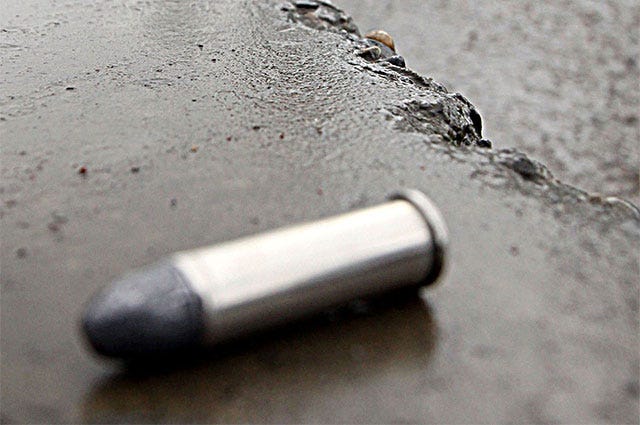A Bala como Símbolo. Bala não pensa | by Fernando Baggio | Blog do ...