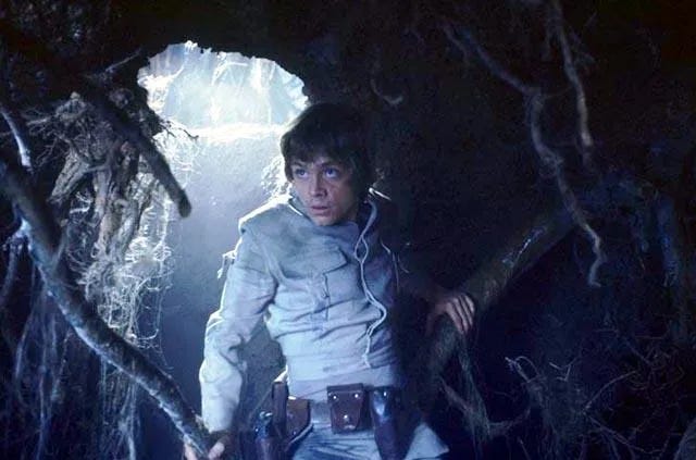 That Time When Luke Entered That Cave On Dagobah During Empire Strikes ...