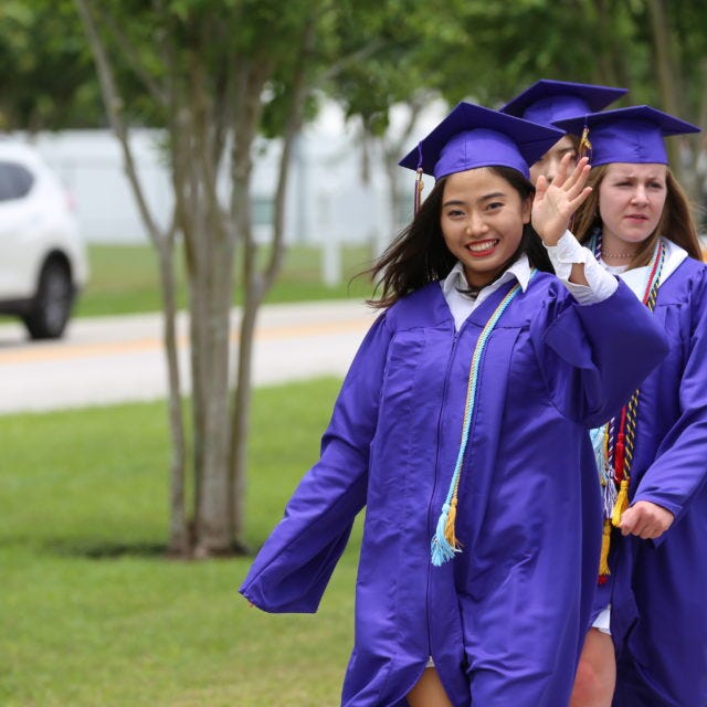 19 Seniors Graduate from Bishops Gate Golf Academy | by Bishops Gate ...