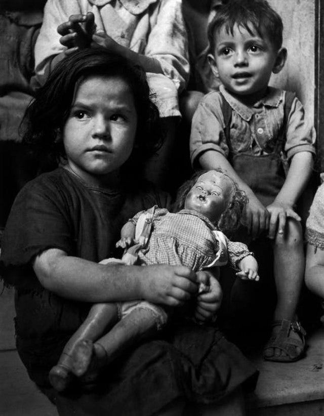 Naples in the Post-war Era Portrayed by David “Chim” Seymour and ...