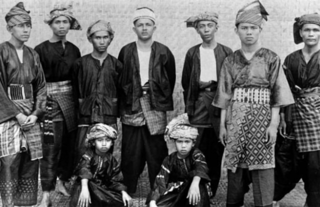The Journey of the Deutro-Malay Ethnic Group in Indonesia: Understanding Origins, Lineage, and ...