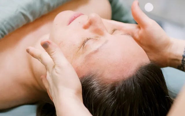 Face Massage - Clever Punch - Medium