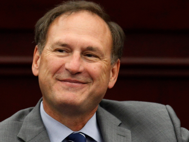 Did Samuel Alito Show Trump How Easily He Could Extend Tariffs if He ...