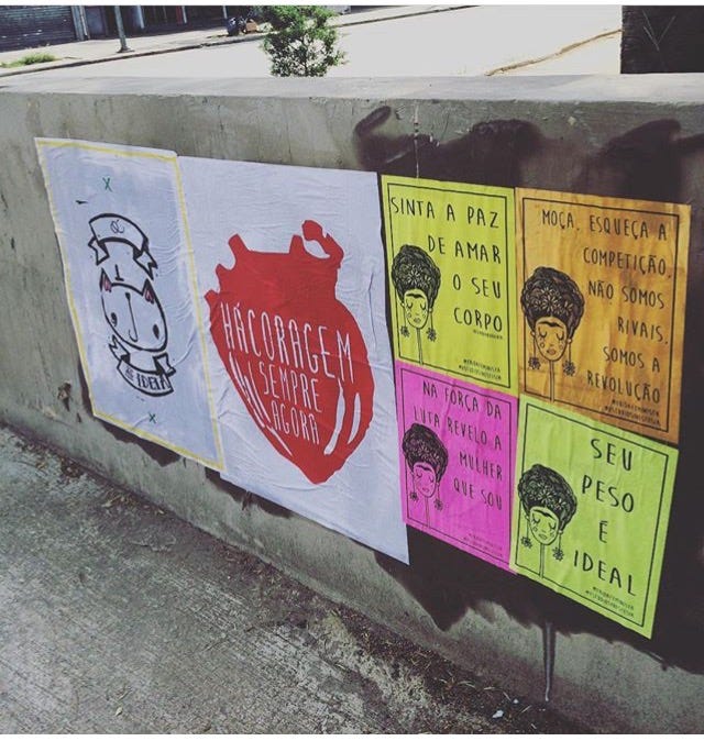 Os melhores cartazes do Frida Feminista | by Hiper Link | Medium