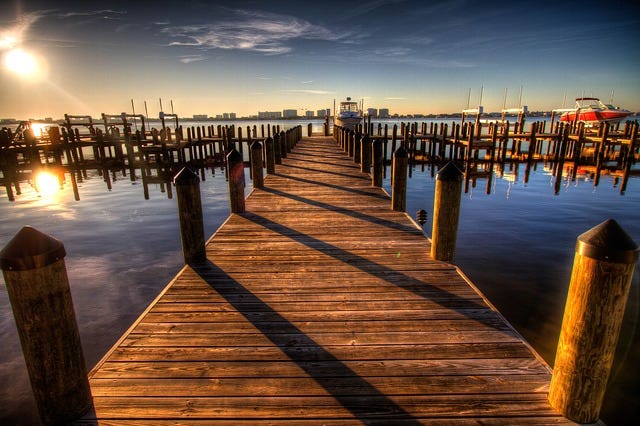 De retour !!. If you prefer reading the English… | by DailyVietnamese ...