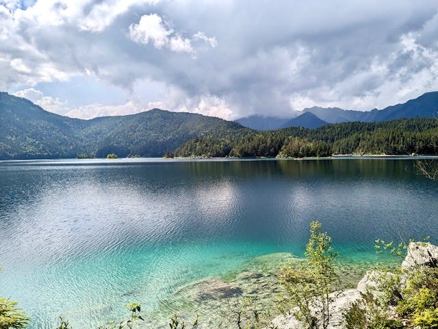 Exploring the Healing Power of Nature: Nature Walks and Their Benefits ...