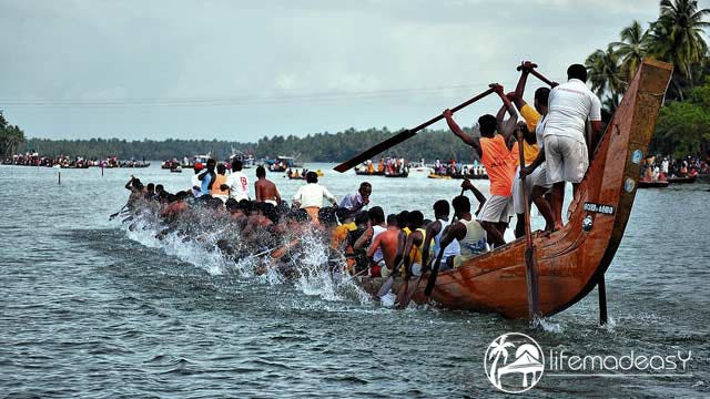 Snake-Boat Race an Integral Part of the Backwater Tradition of Kerala ...