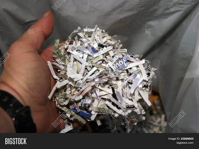 Shredded notes from the pen to the notes. | by Joshua! | Medium