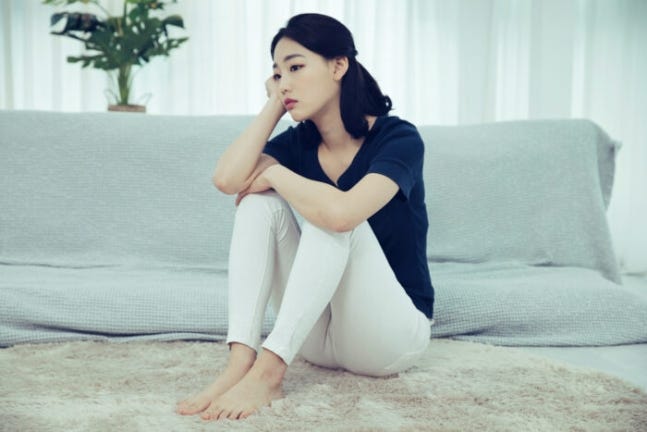 Bleeding from the gums… 5 symptoms that appear when there is a vitamin ...