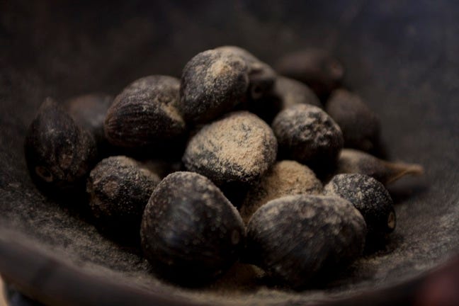 Ifa poetry. Contemplation on the Odu Irosun Iwori | by Babaifalola | Medium