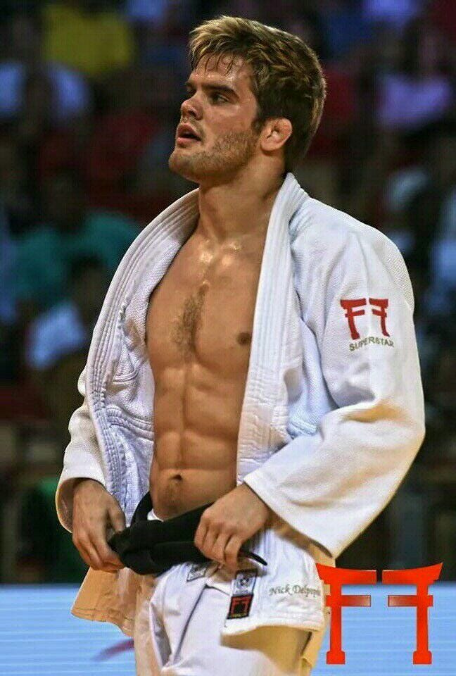 The Rise of Brazilian Jiu-Jitsu: Origins, Benefits and Future Trajectory | by Dragon Drg | Medium