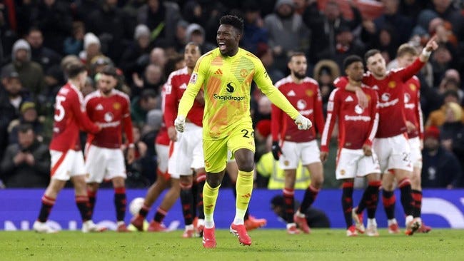 Situs KOIN313 : Schmeichel Bela Onana yang Terus-terusan Blunder di MU | by BERITA BOLA NIH ...