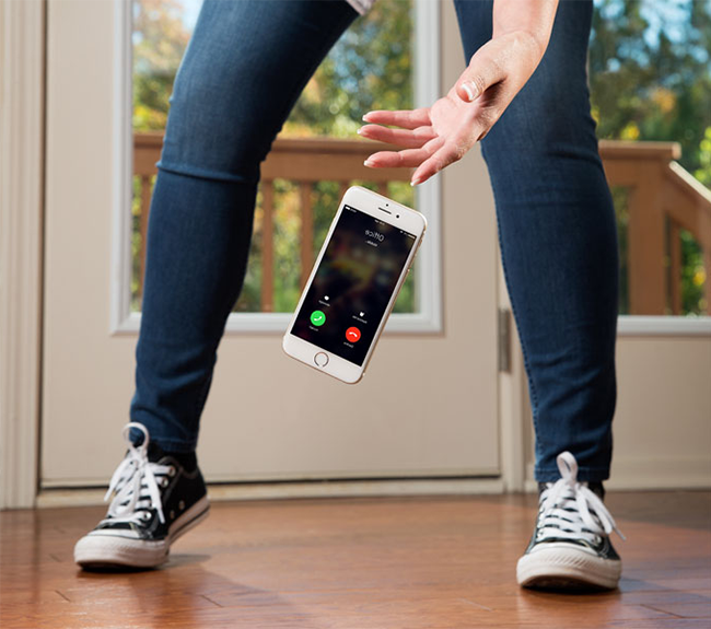 How to Deal With Your Cracked Mobile Screen? | by Say no to rent | Medium