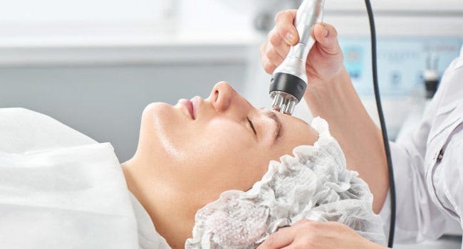 Professional Face Lift Treatment — RF Lifting | by Debbielin | Medium