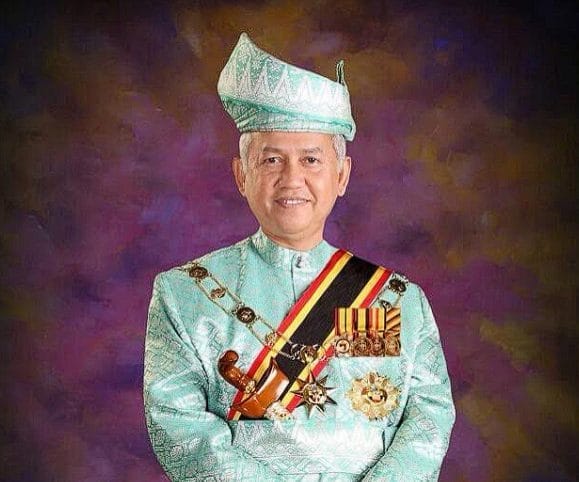 Significant change of shareholders, and new board room for THIS company ...