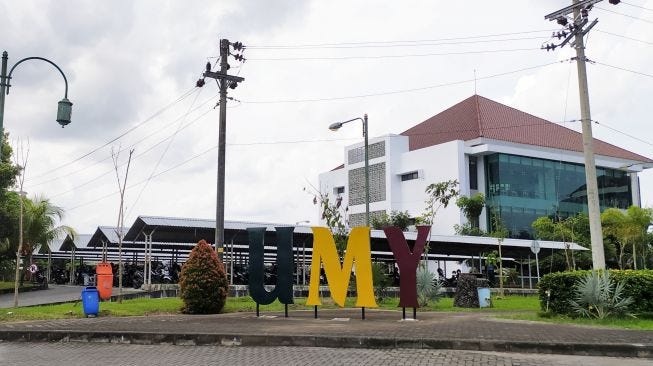 Mengapa harus kuliah di UMY ?. Universitas Muhammadiyah Yogyakarta ...