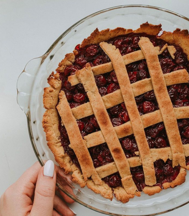 piDeliciously delicious cherry pie! | by Samara Frami | Medium