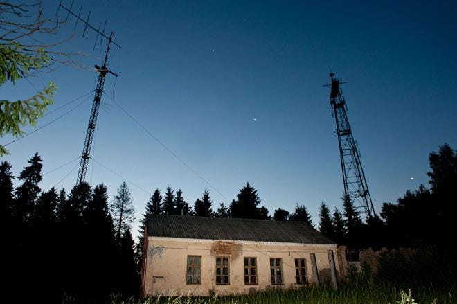 The Buzzer Before the Storm: How UVB-76’s Codewords Scream in Russian ...