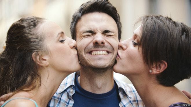 ¿Somos los españoles muy tocones? | by Irene Espejo Ruano | Psicología ...