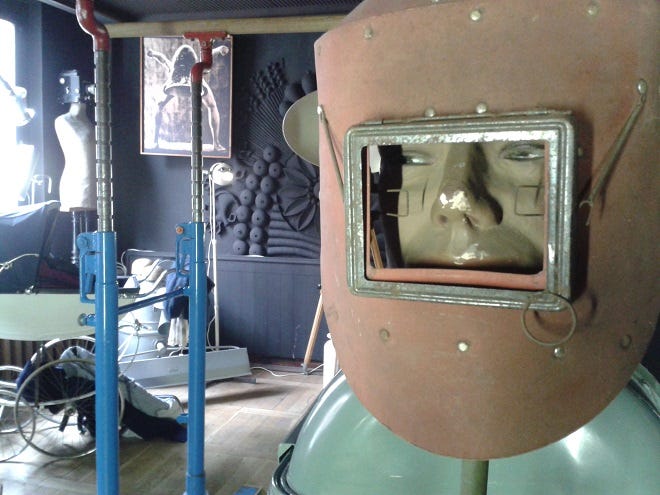 Industrial Cast-offs Upcycled into Modern Art in Berlin | by berlinSCI ...