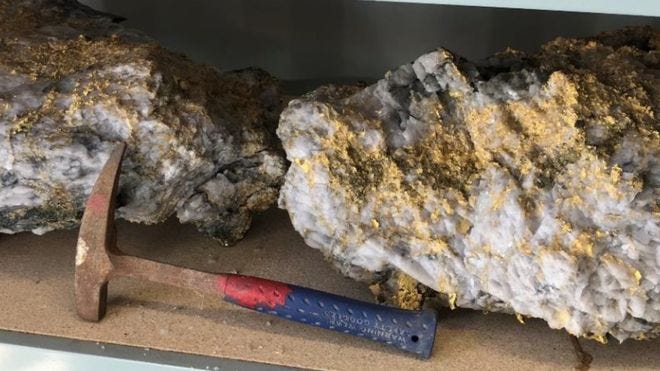 Huge rocks filled* with gold found in Australia | by News in Basic ...