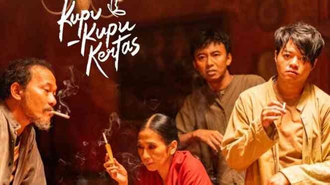 Kupu-Kupu Kertas: Sebuah Kisah Tentang Cinta, dan Perjuangan | by anjani | Feb, 2024 | Medium