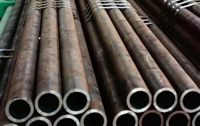 What is the most common carbon steel pipe? | by Hxm Anna | Medium