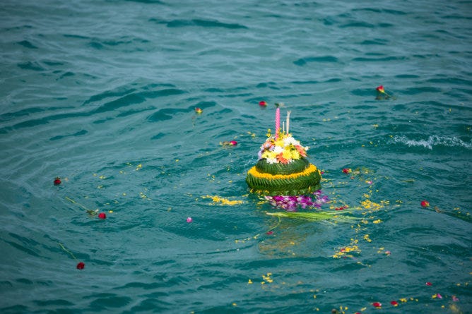 Ocean Tributes The Beautiful Sea Burial Ceremonies Charter White