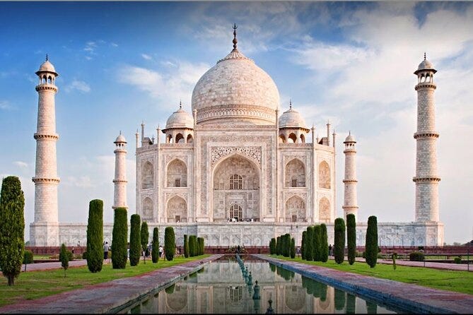 Private One Day Tour Of Taj Mahal | by Deepak Rajput | Nov, 2023 | Medium